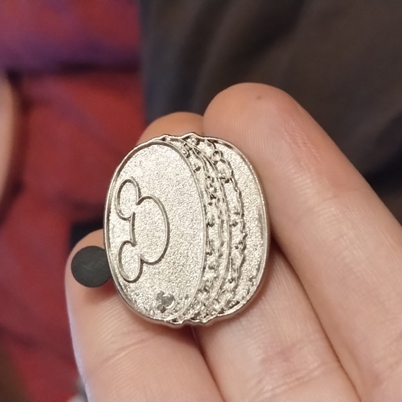 Disney | Accessories | Disney Trading Pin Silver Completer Pin Mickey ...